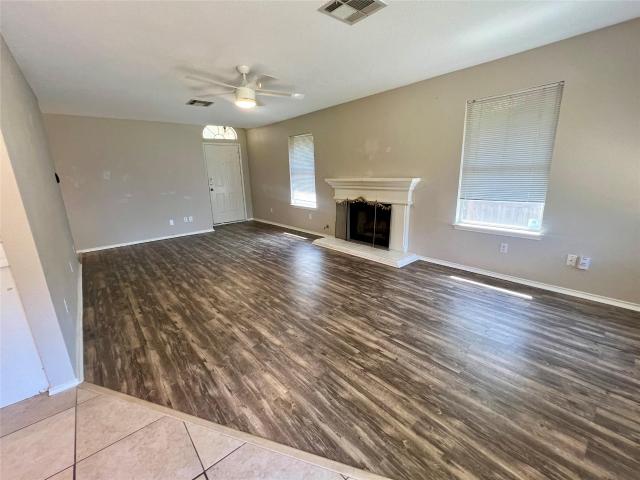 1156 Tetbury Ln