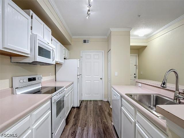 11571 Villa Grand, Unit 615, Fort Myers, FL 33913 | MLS #2026016 | Compass
