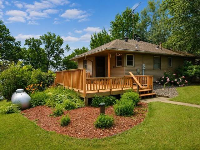 11571 Pearson Ln, Luck, WI 54853