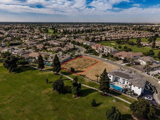 11572 N Devonshire Ave, Fresno, CA 93730