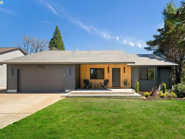 11572 Shelby Rose Dr, Oregon City, OR 97045