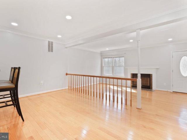 11572 Summer Oak Drive