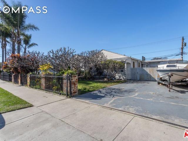 11579 Virginia Ave, Lynwood, CA