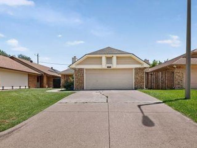 1157 Meadow Park Lane