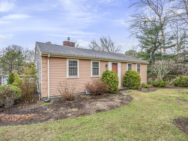 1157 Orleans Harwich Rd, Harwich, MA 02645