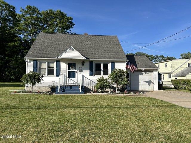 1157 Barber Dr, Rotterdam, NY 12303
