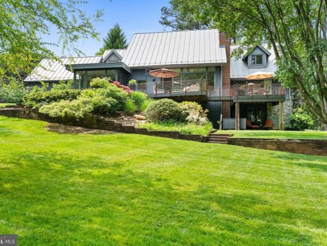 1157 Chain Bridge Rd, McLean, VA 22101