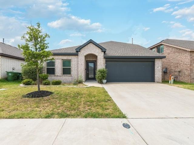 1157 Country Glen Dr, Godley, TX 76044