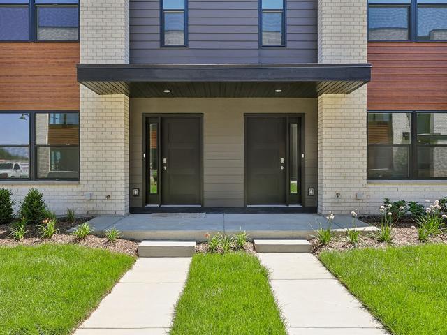 1157 Lakepointe Drive