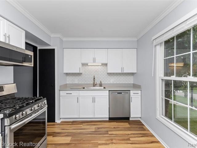 1157 Pine Ridge Court