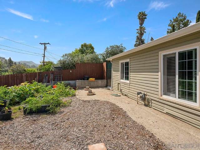 1157 Via Loma Vista