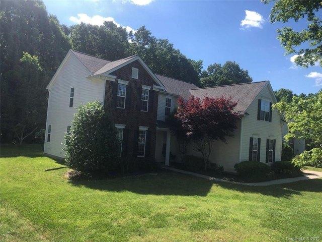 1157 Woodwinds Dr, Waxhaw, NC 28173