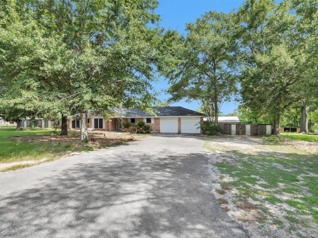 11580 Calfee Rd, Conroe, TX 77304