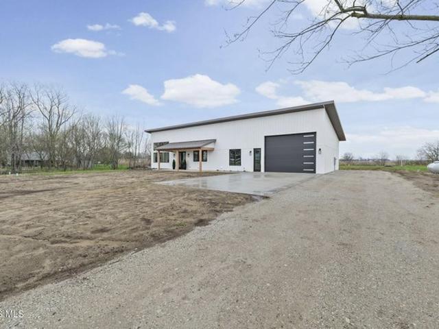 11581 W Sylvania Ave, Berkey, OH 43504