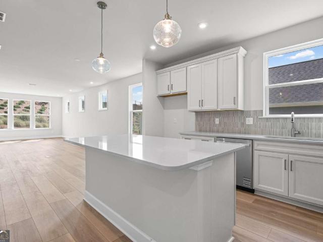 1158 Cypress Way