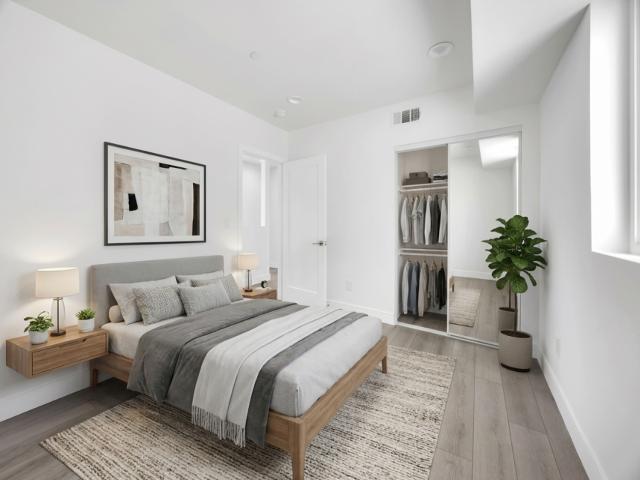 1158 W. 38th St 19 Bedroom Apartment for Rent at 1150 W 38th St, Los Angeles, CA 90037 Congress North