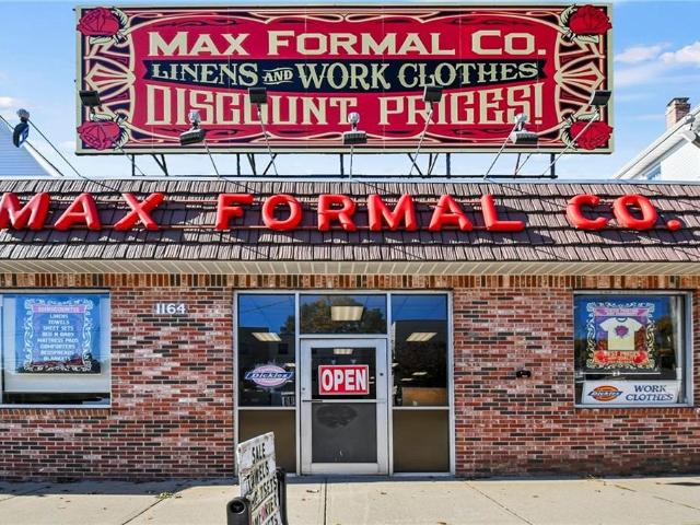1158 1 N. Main and 81 Nashua Street
