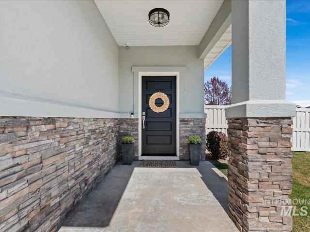 11592 W Shortcreek