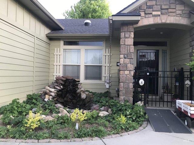 11595 W Carmichael Dr, Boise, ID 83709