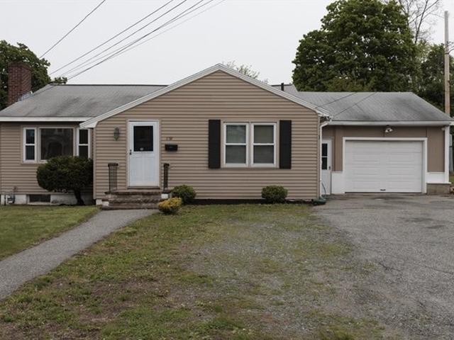 1159 Middlesex St, Lowell, MA 01851