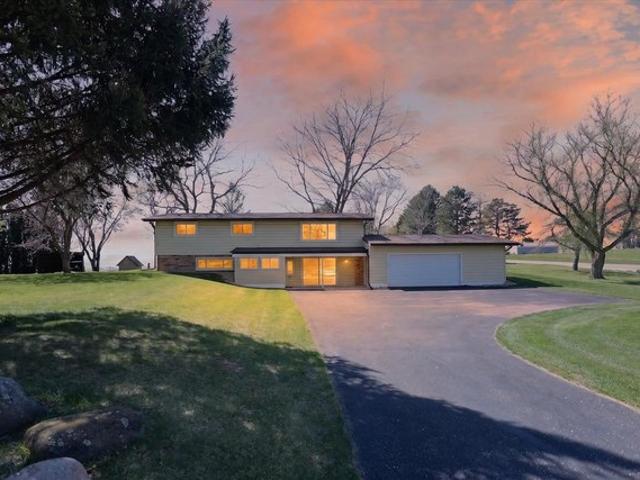 1159 N Pember Rd, Janesville, WI 53546