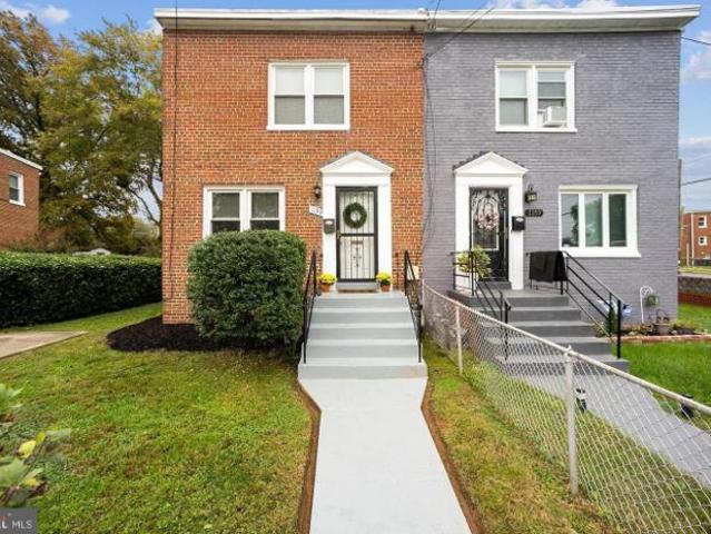 1159 Booker Dr, Capitol Heights, MD 20743