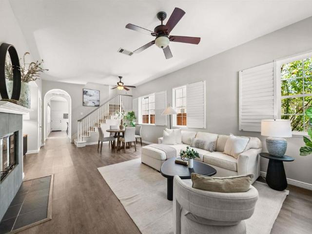 1159 Calistoga Way