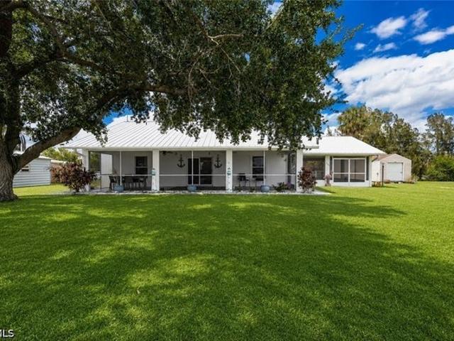 1159 Lock Ln, Moore Haven, FL 33471