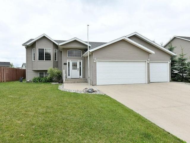 1159 3 / Ave W, West Fargo, ND 58078