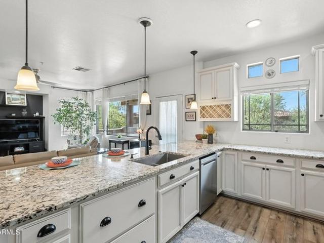 11500 E Cochise Dr Unit 2070, Scottsdale, AZ 85259