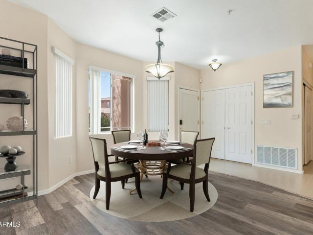 11500 E COCHISE Drive # 1021