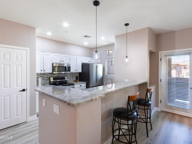 11500 E COCHISE Drive # 2011