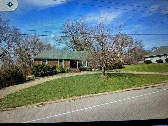 11500 E 35th St S, Independence, MO 64052