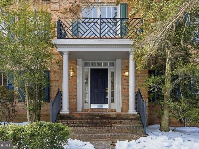 11500 great falls way, great falls, us, va