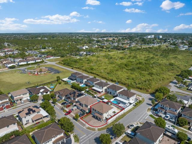 11501 SW 228th Ln, Miami, FL 33170 | MLS #A11814