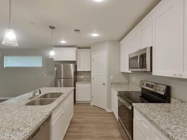 11502 Camden Ct Circle