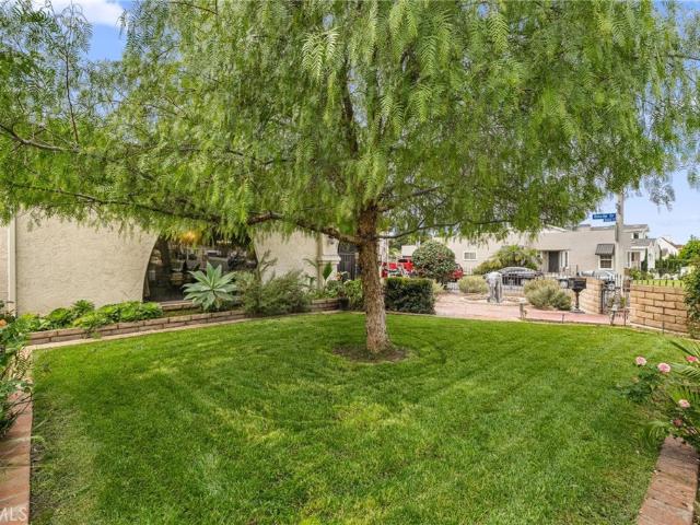 11502 Hadley