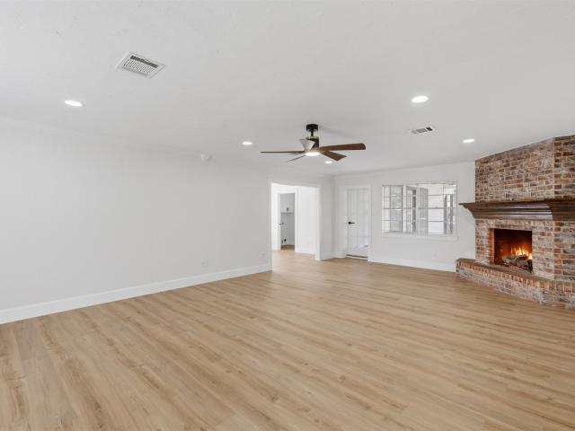 11507 Barwood Bend Drive