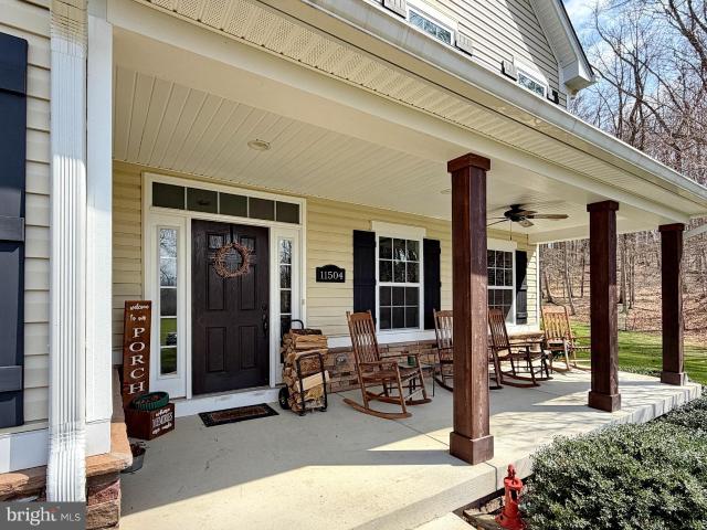 11504 Thicketty Holly Pl, La Plata, MD 20646 | MLS #MDCH2052 | Compass