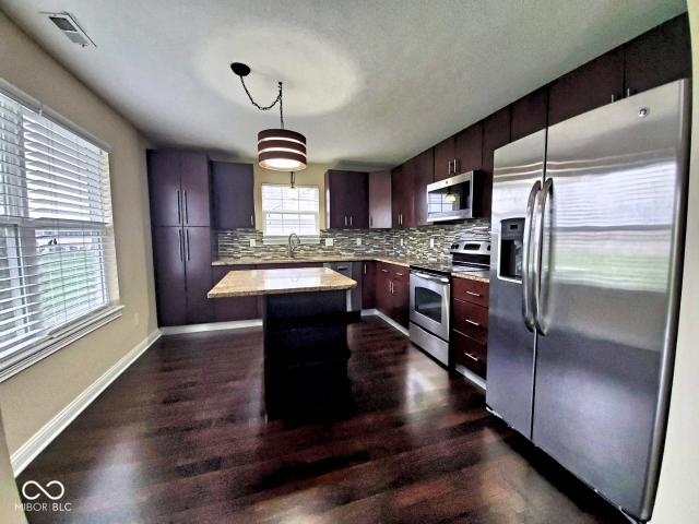 11504 Grassy Court # 100