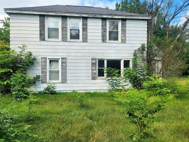 11504 Sharon Rd, Saint Charles, MI 48655