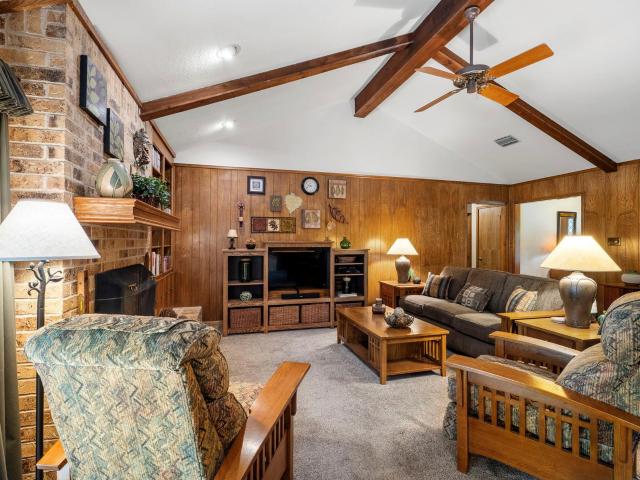 11505 D K Ranch Rd