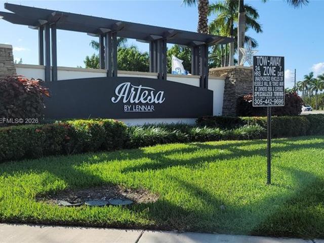 11508 SW 254th St, Miami, FL 33032