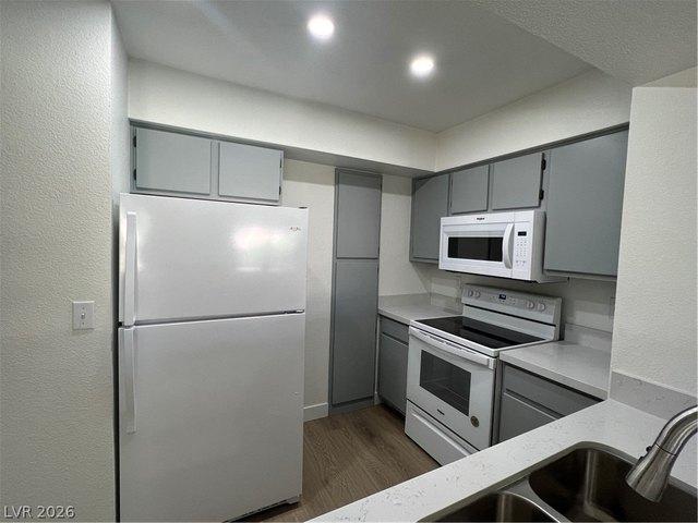 1150 N Buffalo Dr Apt 1005, Las Vegas, NV 89128
