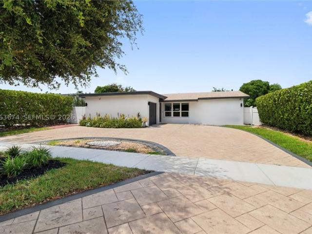 1150 N Douglas Rd, Pembroke Pines, FL 33024