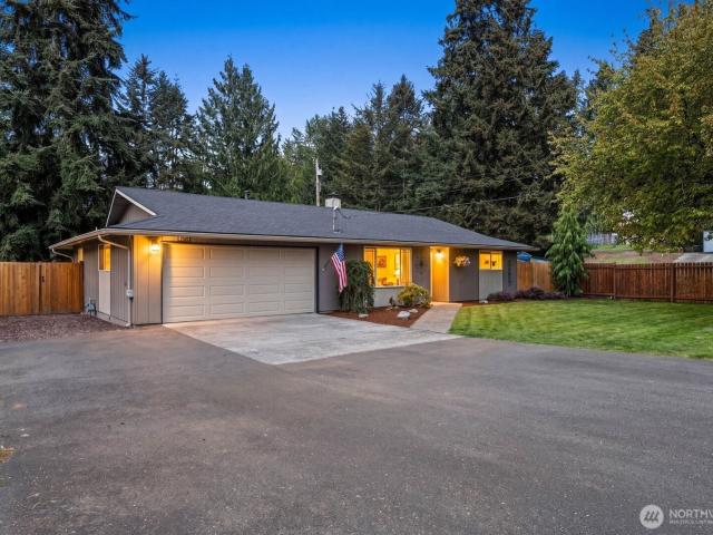 1150 nd Ave E, Puyallup, WA 98373 | MLS #2516