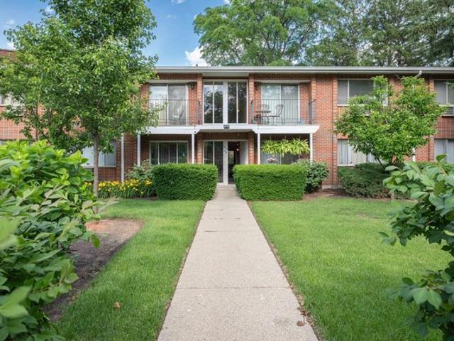 1150 Osterman Ave Apt C, Deerfield, IL 60015