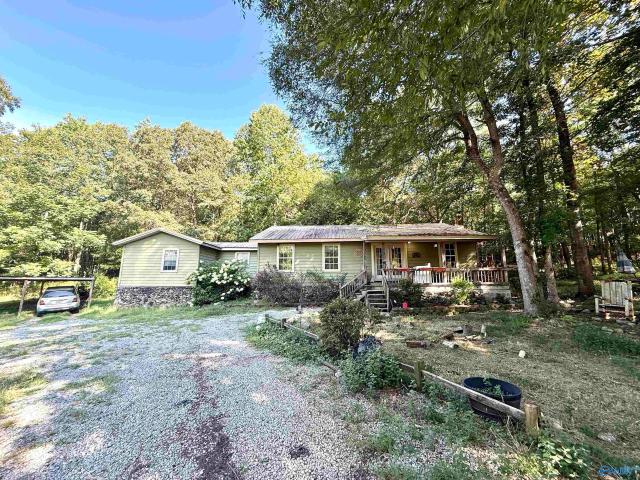 1150 Buzzard Rock Road