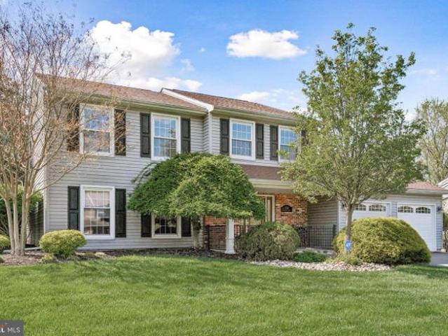 1150 Charter Rd, Warminster, PA 18974