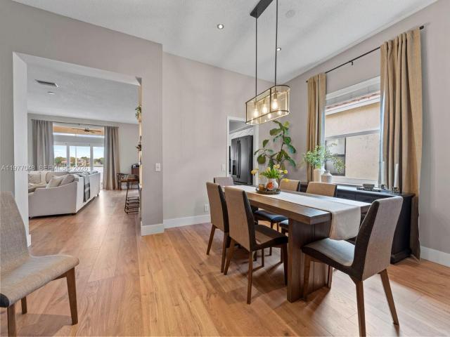 1150 Fairfield Meadows Dr, Weston, FL 33327 | MLS #A11977